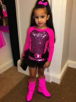 Girl's Edgy Costume - Tangra AI Image Generator